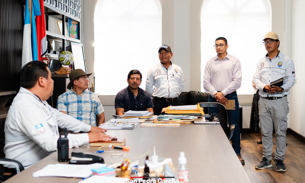 𝗜𝗺𝗽𝘂𝗹𝘀𝗮𝗻𝗱𝗼 𝗲𝗹 𝗘𝗺𝗽𝗿𝗲𝗻𝗱𝗶𝗺𝗶𝗲𝗻𝘁𝗼 𝘆 𝗹𝗮 𝗘𝗱𝘂𝗰𝗮𝗰𝗶𝗼́𝗻 𝗲𝗻 𝗖𝗮𝗿𝗰𝗵𝗮́ – Municipalidad ...